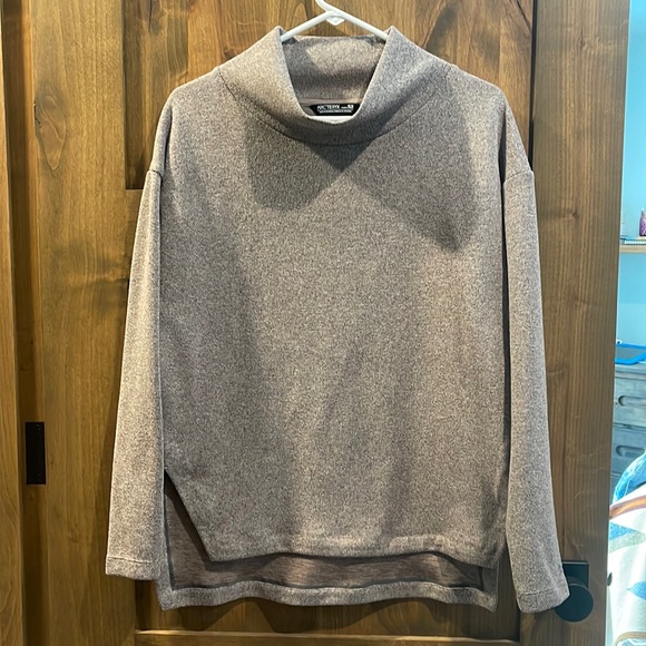 Arc'teryx | Sweaters | Arcteryx Estella Sweater In Dark Verra Heather ...